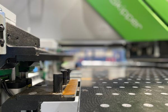 Busch VS150 Vacuum Oil (1 Ltr) – Definitive Machine Services